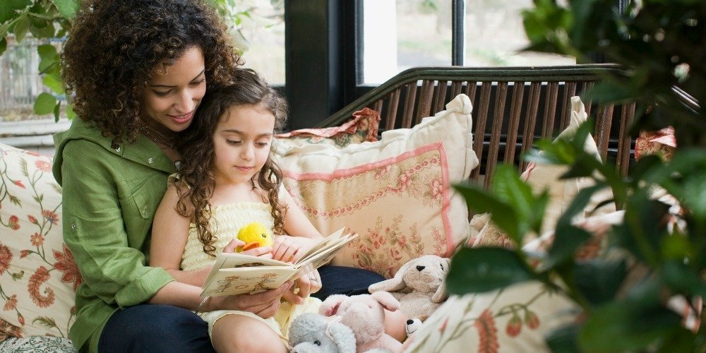 Stories that help kids learn money management skills | MamasLatinas.com