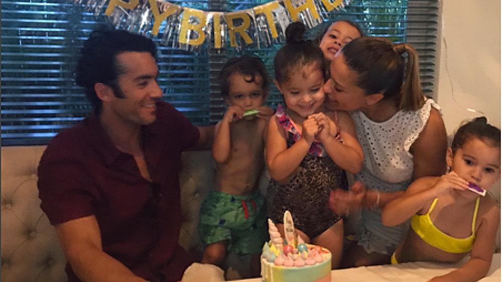 Así fue el cumple de Regina, hija de Lola Ponce y Aarón Díaz ...