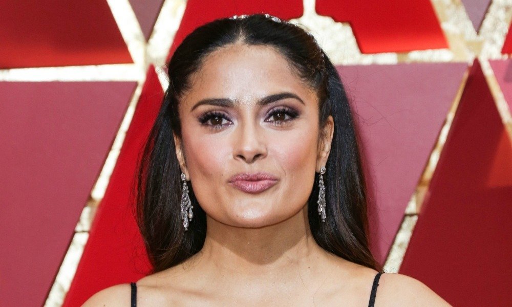 Salma Hayek Shares A Selfie Of Her Naturally Curly Hair
