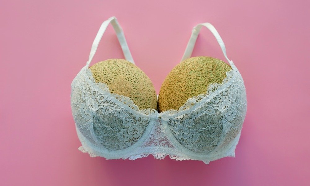 Datos curiosos de los senos femeninos | MamasLatinas.com
