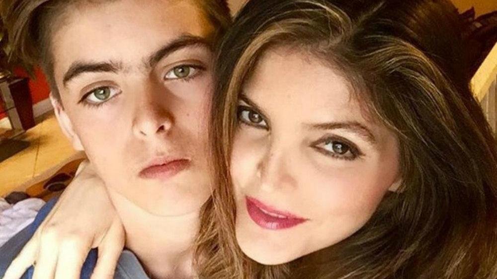 Así cuida Ana Bárbara a su hijo mayor después del accidente que sufrió ...