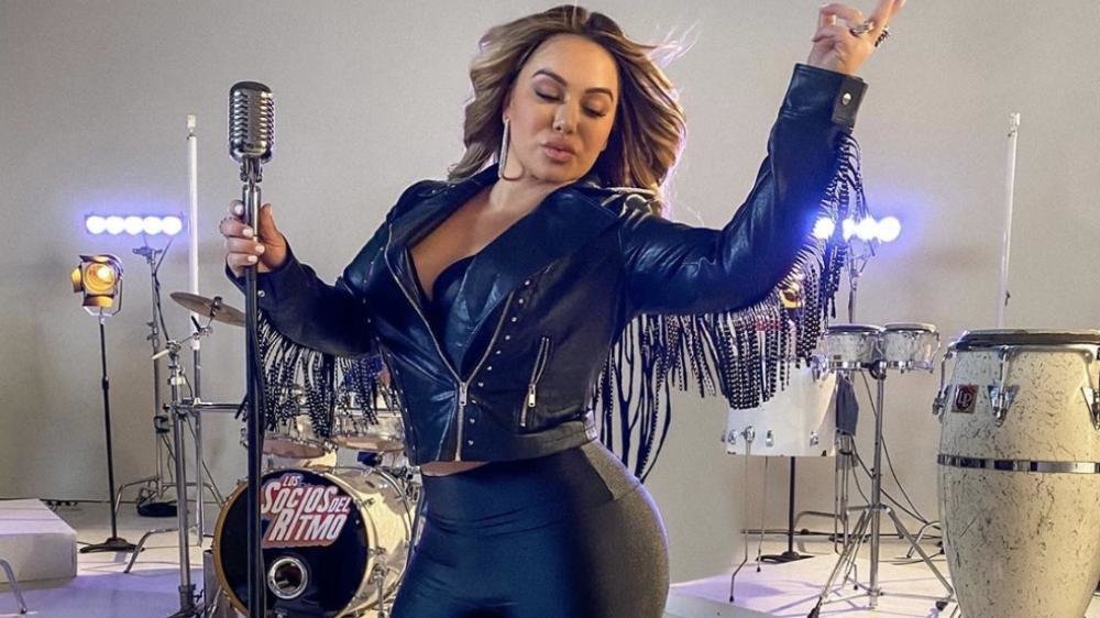 How Chiquis inspires us to love our curves & imperfections ...
