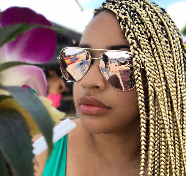 Latinas on Instagram who are slaying box braids & fro locks ...