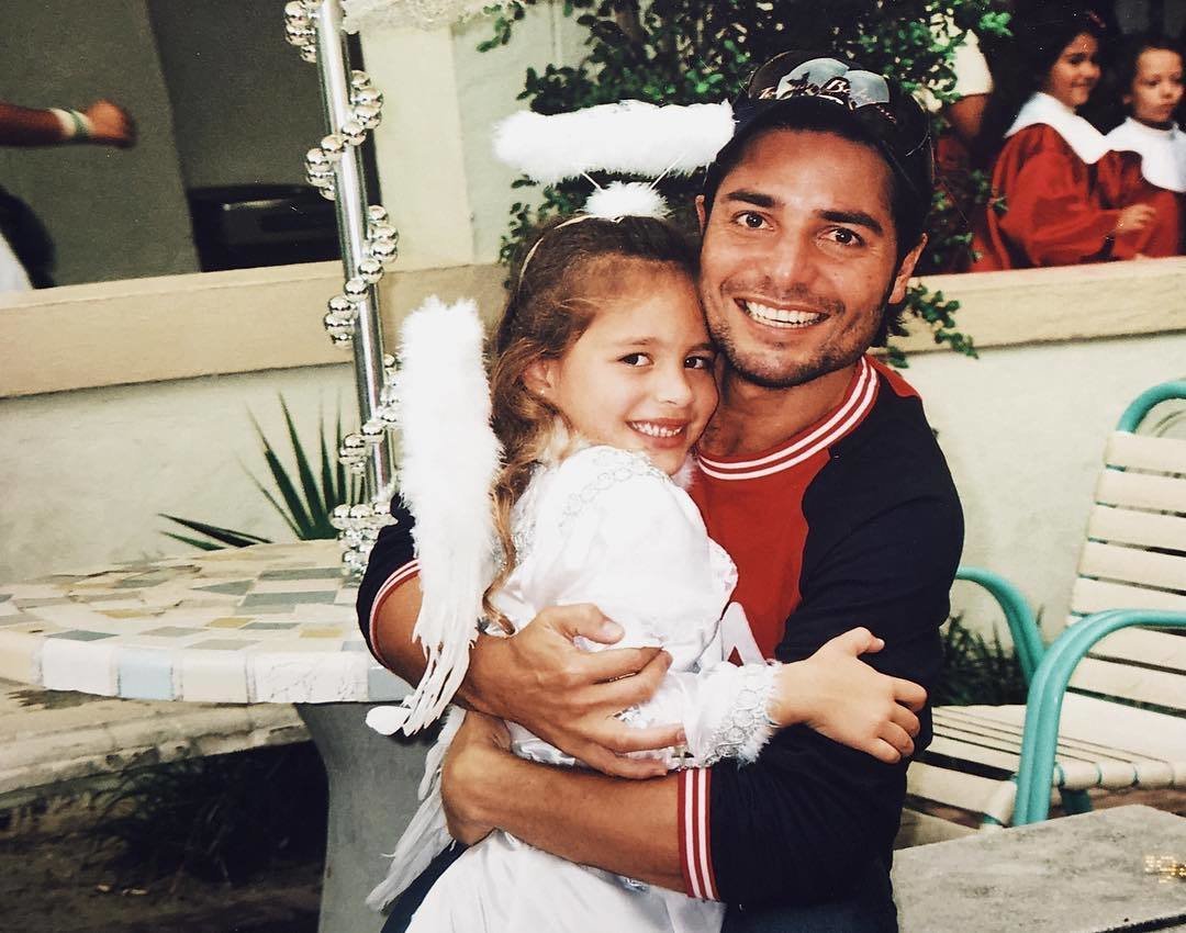 The best pics of Chayanne's beautiful family | MamasLatinas.com