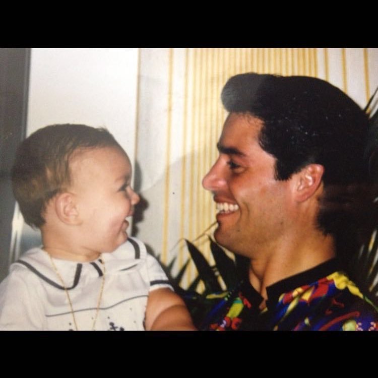 The best pics of Chayanne's beautiful family | MamasLatinas.com