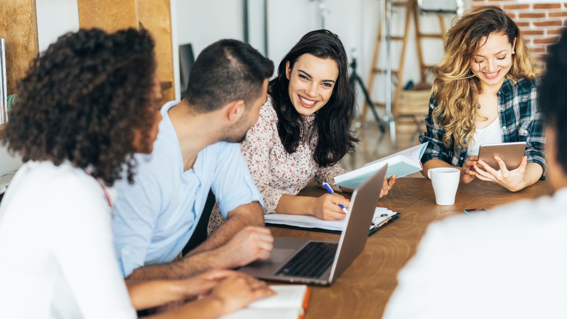 Study Social Work in New Zealand: Your Pathway to Permanent Residency