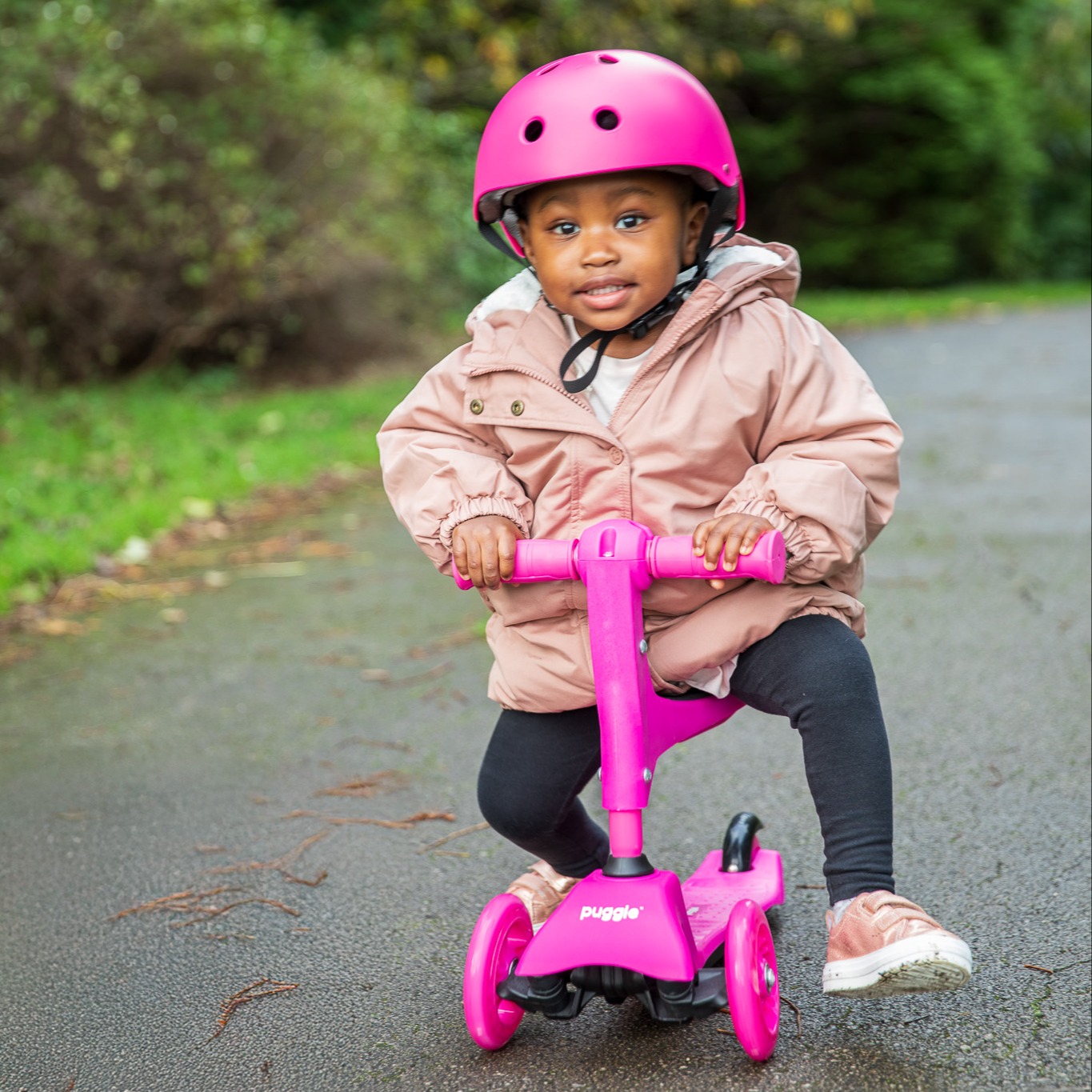 Pink childrens scooter store