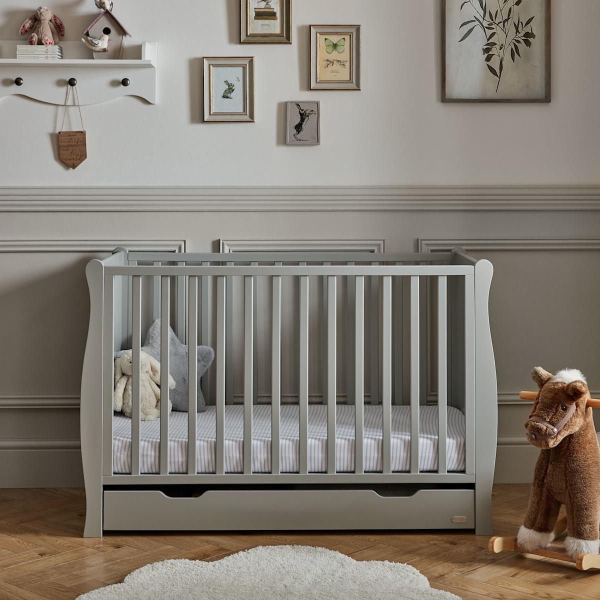 Puggle Chelford Sleigh Cot Furniture Set – Grey | The Nursery Store