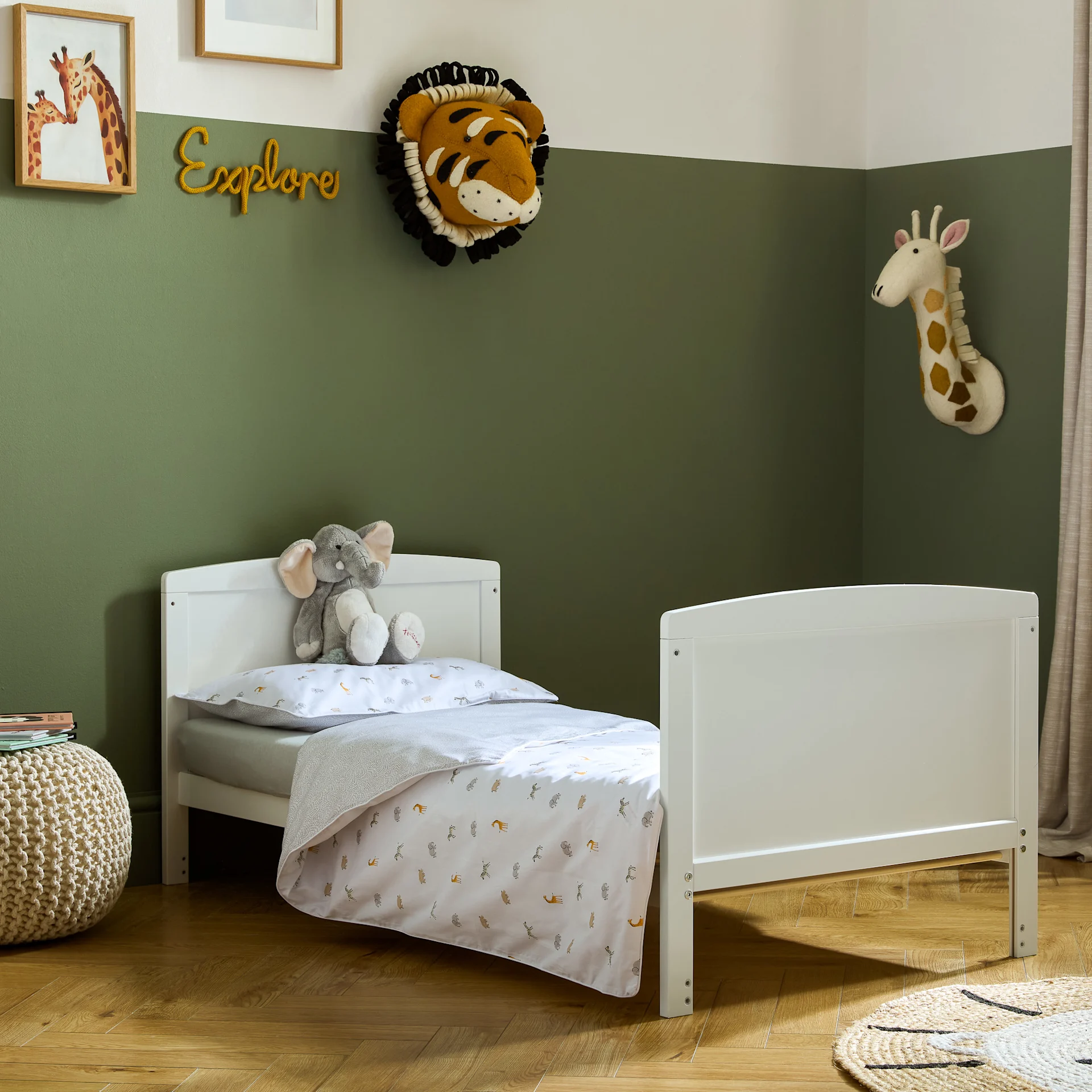 Puggle Henbury Cot Bed 4-Piece Nursery Furniture Set with 10cm thick ...