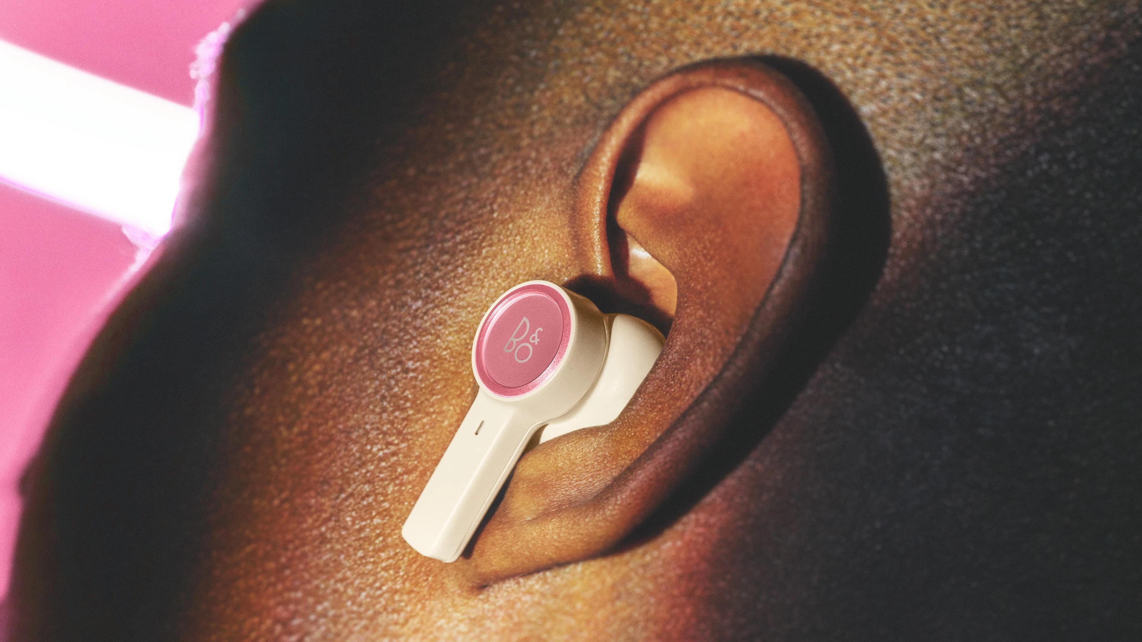 Bang & Olufsen's Best Headphones for Travel 2024 | B&O