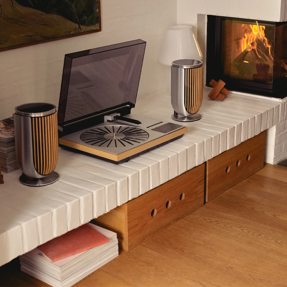 SOUNDS LIKE HOME with Malene Hvidt & Nikolaj Lorentz Mentze