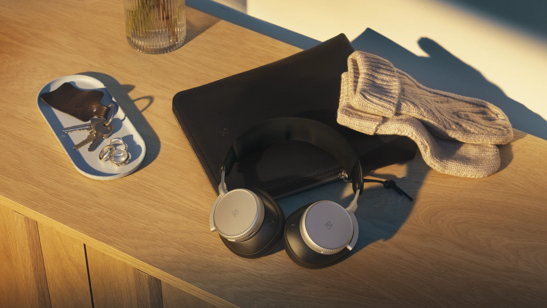 Bang & Olufsen Autumn Headphones Campaign
