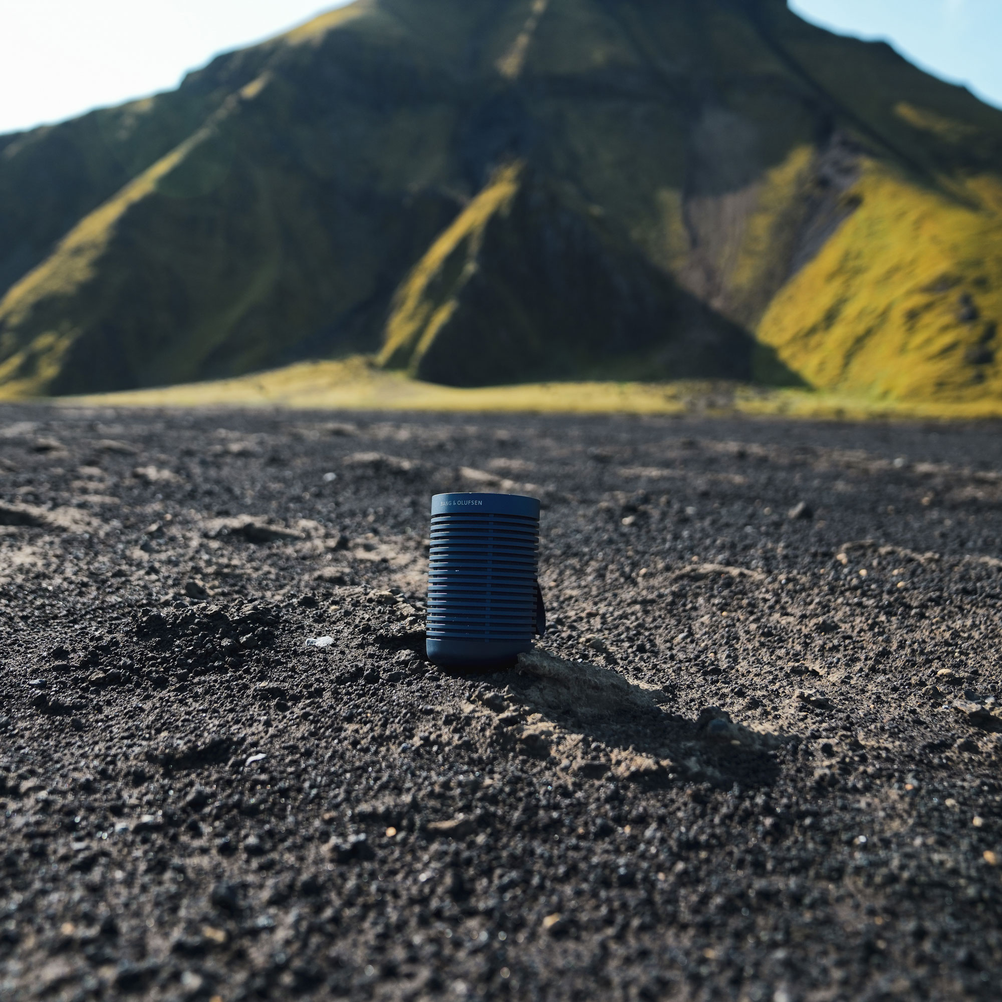 High-end quality speakers - Beautiful and exclusive design | B&O