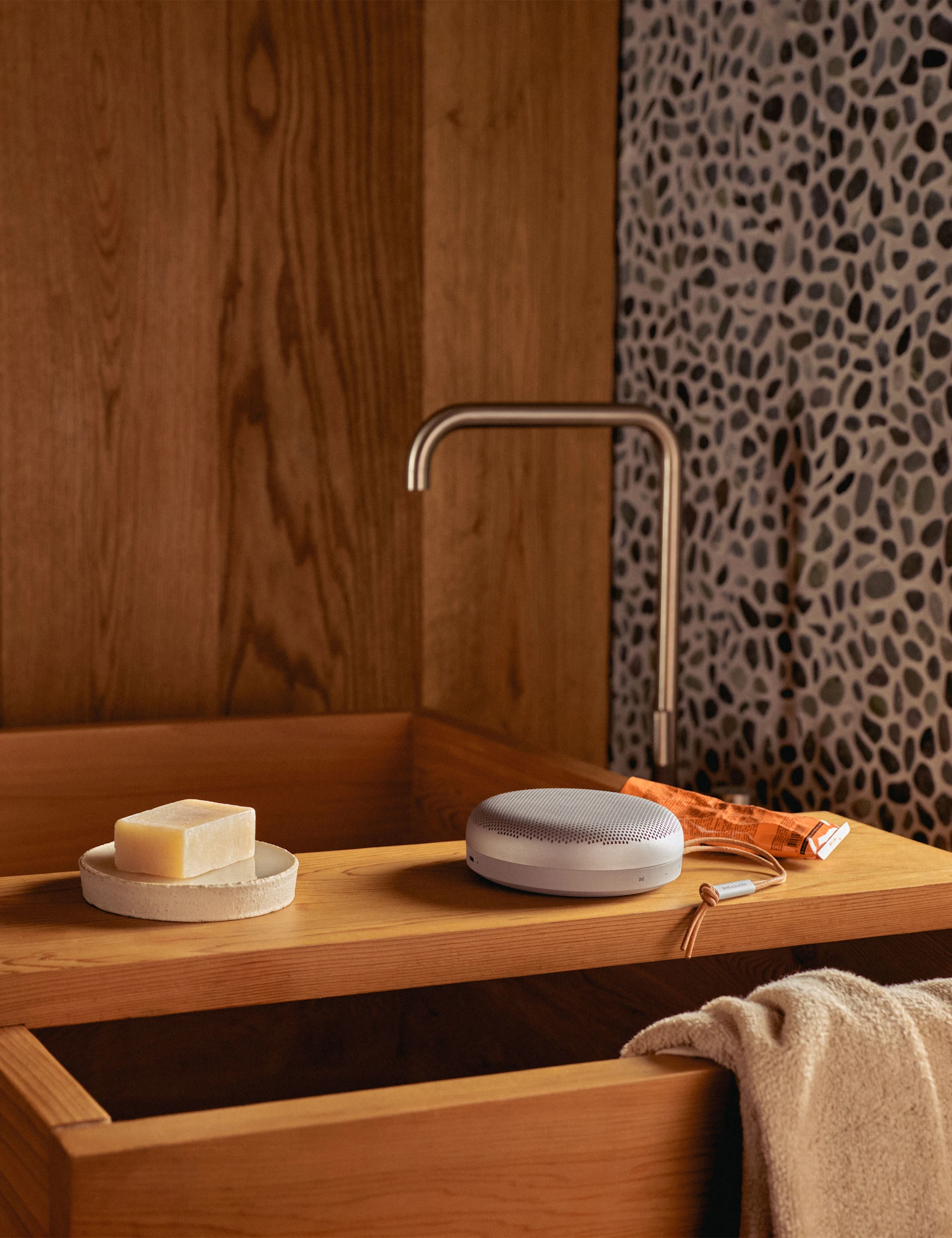 SOUNDS LIKE HOME with Malene Hvidt & Nikolaj Lorentz Mentze