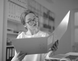 Accounts Receivable Days explained: How to Improve? | Agicap