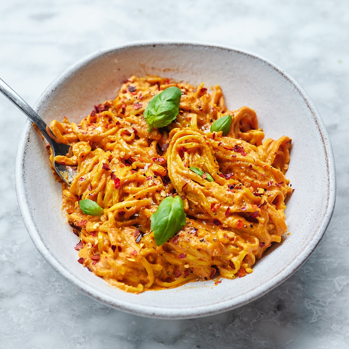 Spicy Pepper Pasta | Deliciously Ella (UK)