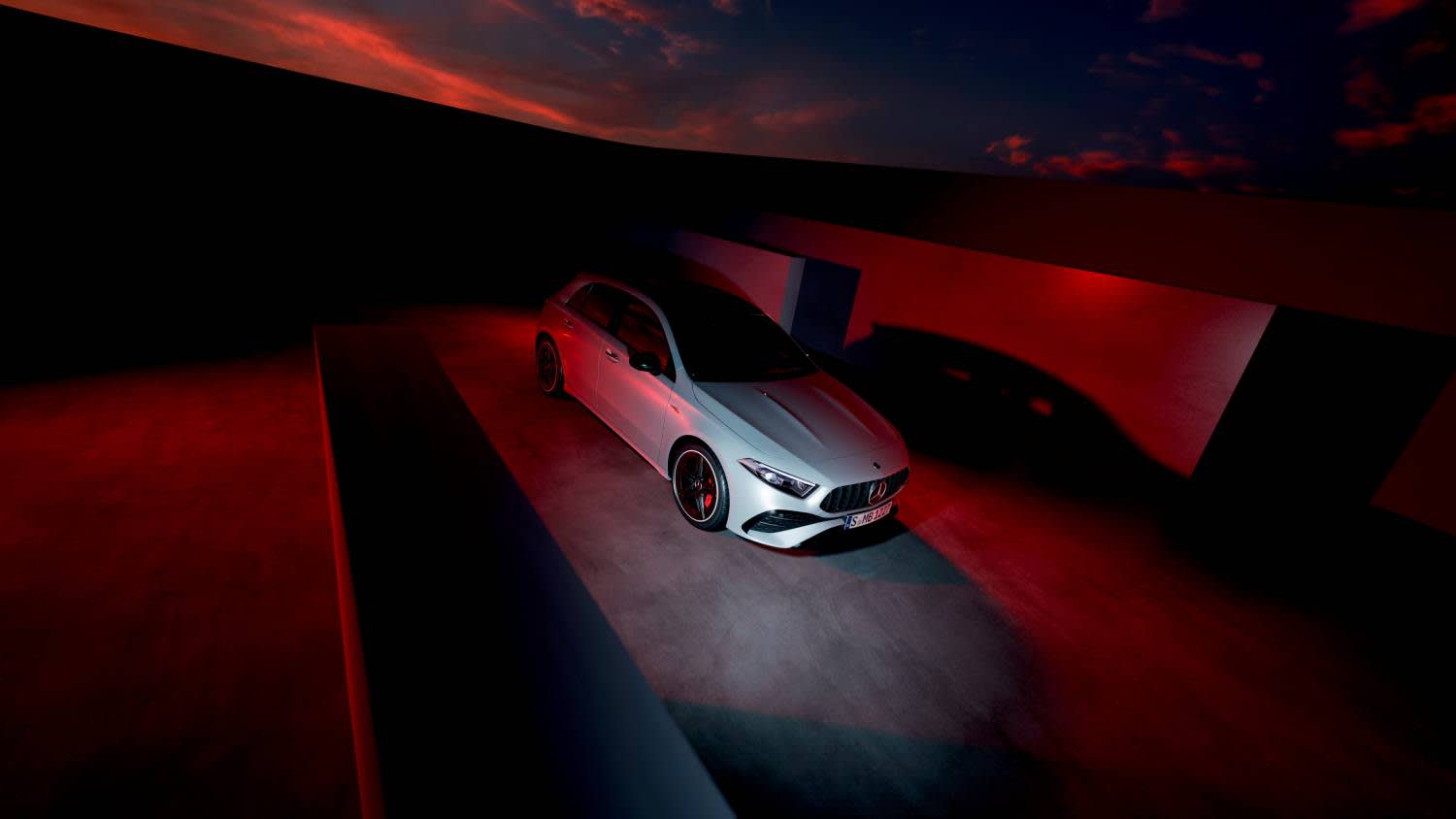 Mercedes-Benz | Online Showroom