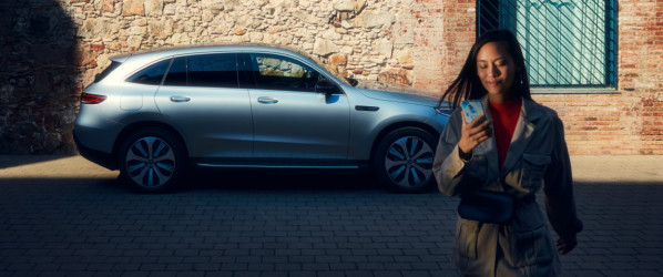 Mercedes-Benz Online Showroom | Guide and FAQs