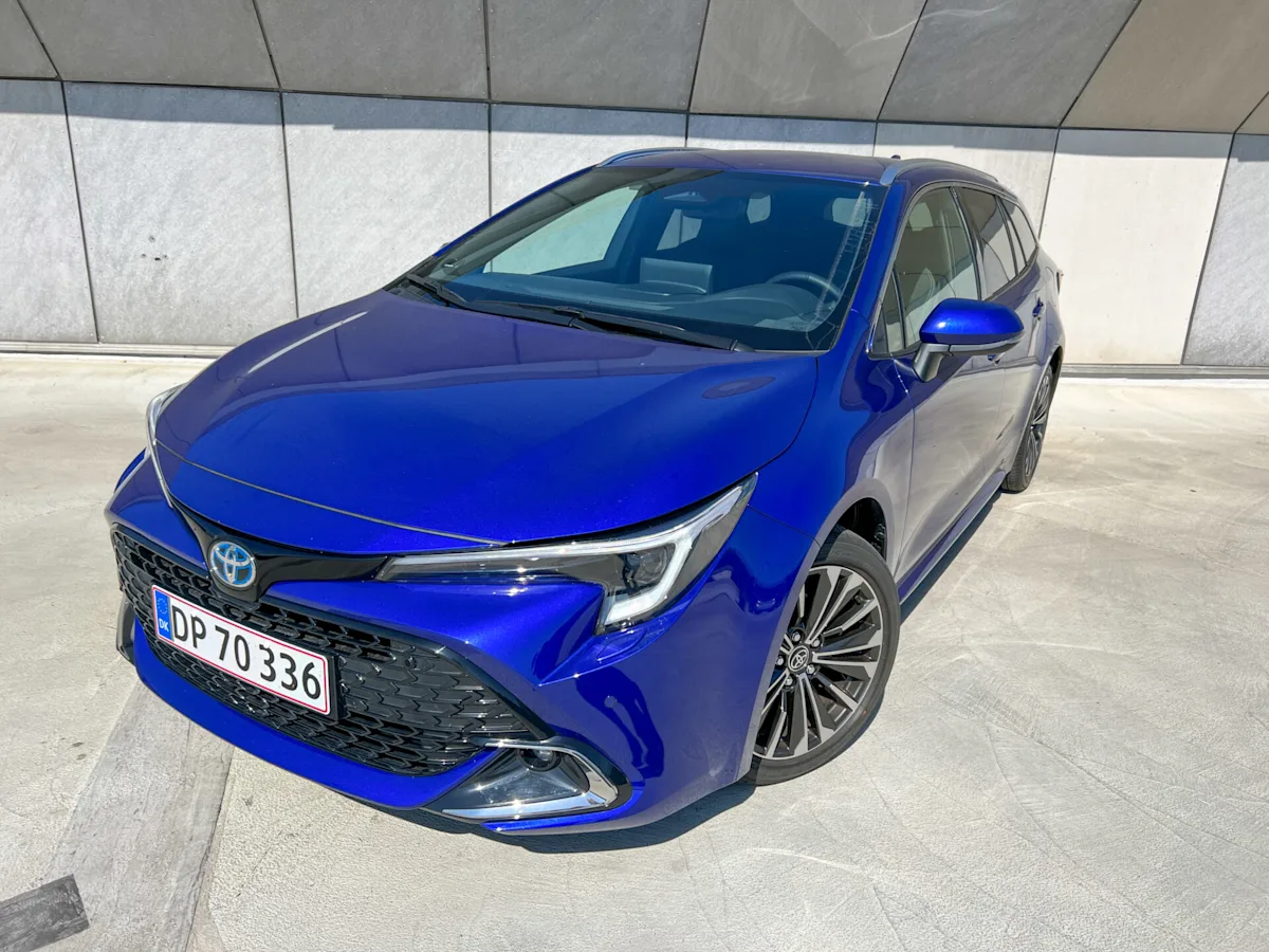 Test: Nu kan du fint nøjes med den lille Toyota Corolla