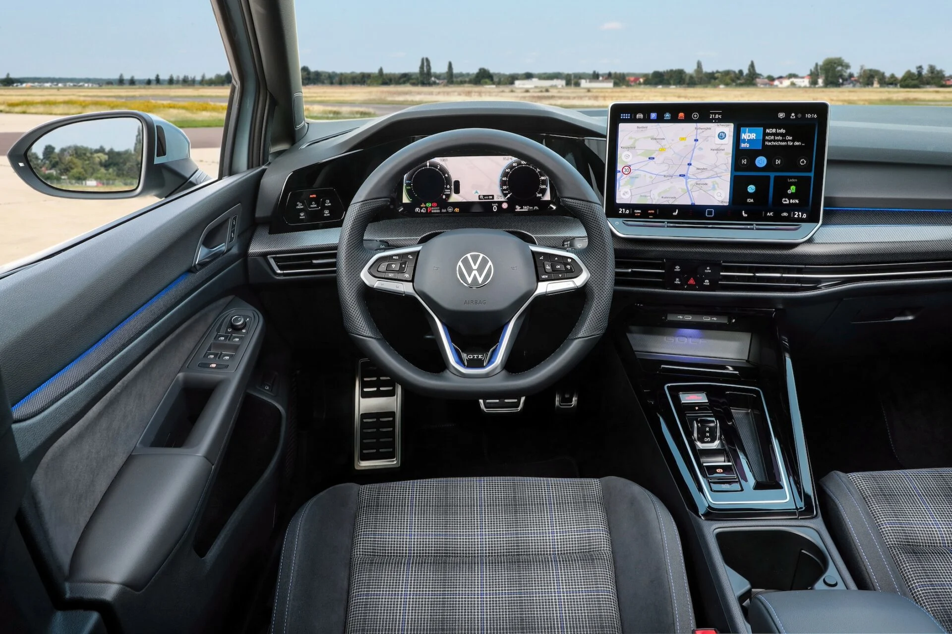 Her er den faceliftede VW Golf 8 - den sidste før den helt elektriske ...