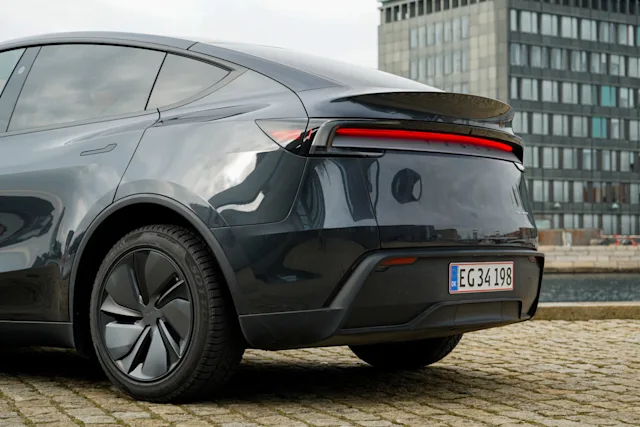 Første tur: Forandring fryder for folkefavoritten Tesla Model Y ...