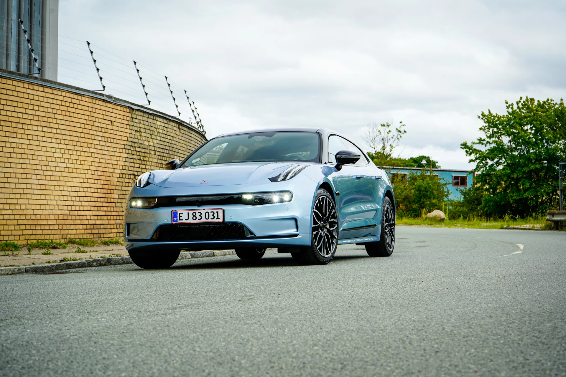 Test: Superlækker Zeekr 001 er allerede uddateret