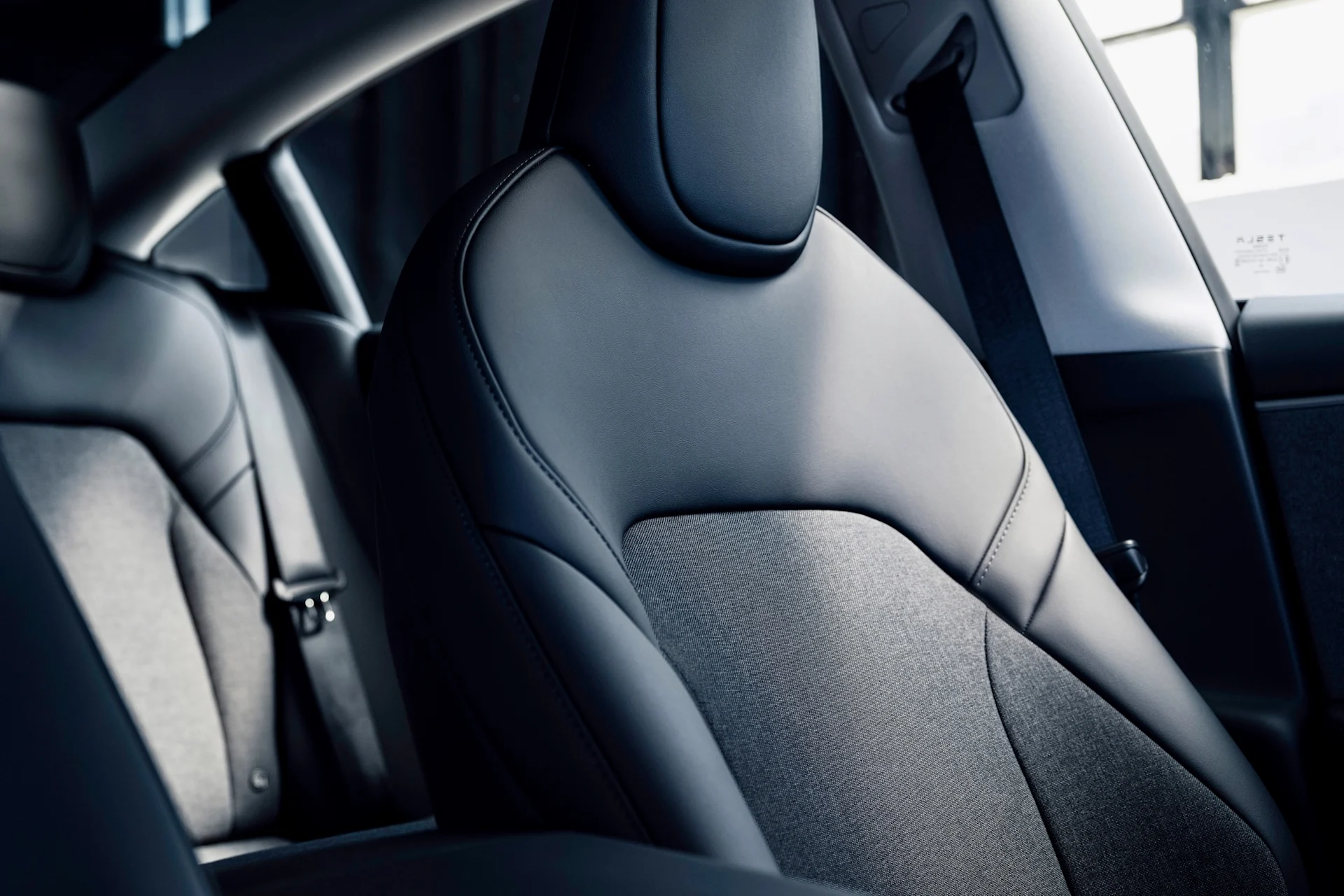Ny prisbasker fra Tesla: 269.990 kr. for Model 3 Standard