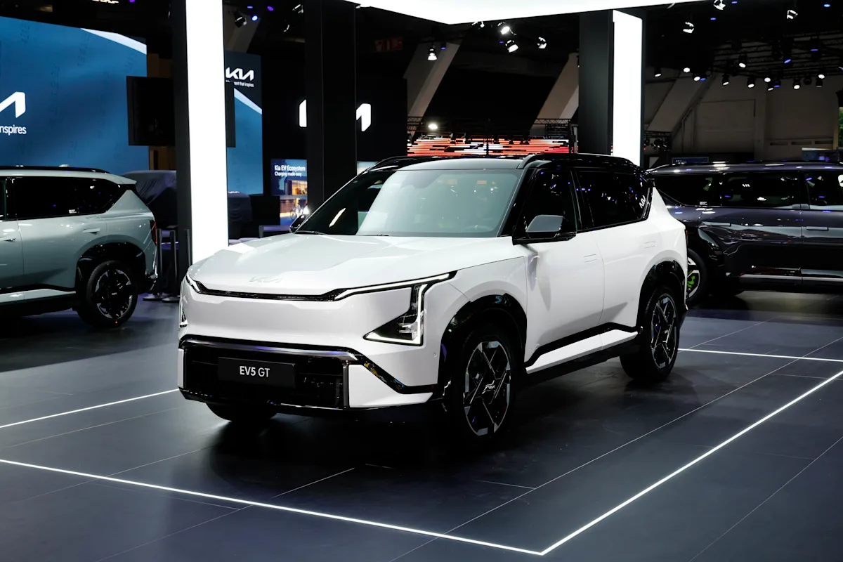 Mindre muskler i tre nye GT-modeller: Kia EV3, EV4 og EV5