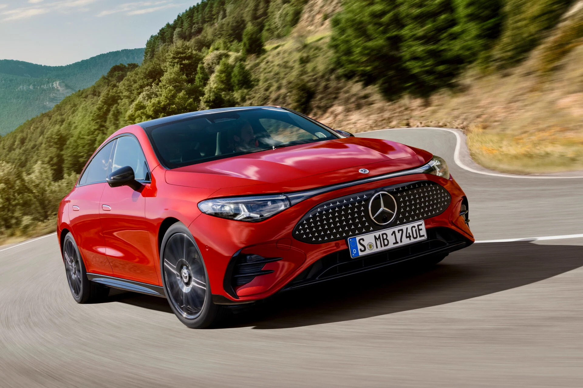 Elektrisk Mercedes-Benz CLA: 800 volt og op til 792 kilometer på en opladning - Bilbasen Blog