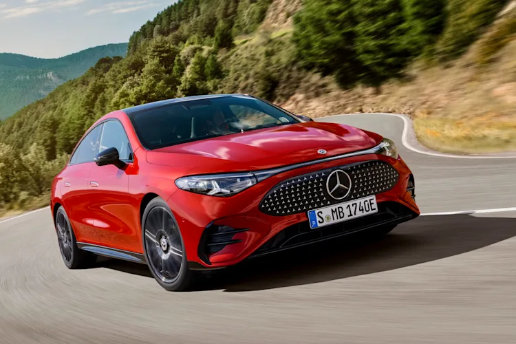 Elektrisk Mercedes-Benz CLA: 800 volt og op til 792 kilometer på en ...
