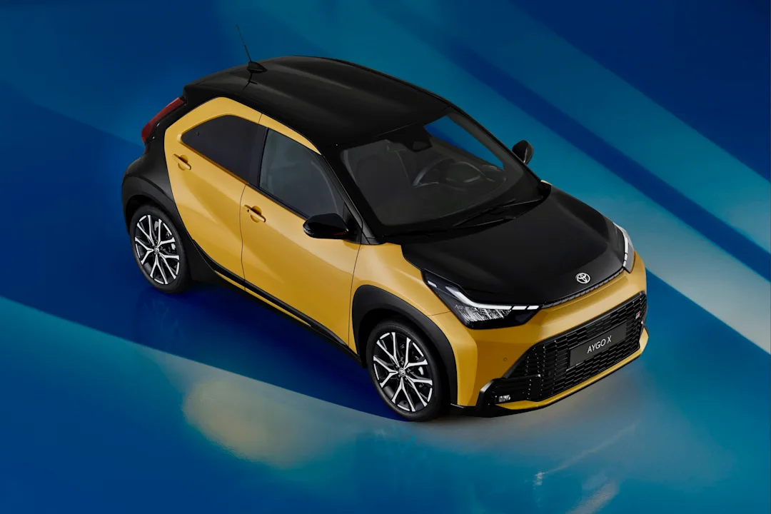 Elektrificeret, men ikke elektrisk: facelift til Toyota Aygo X