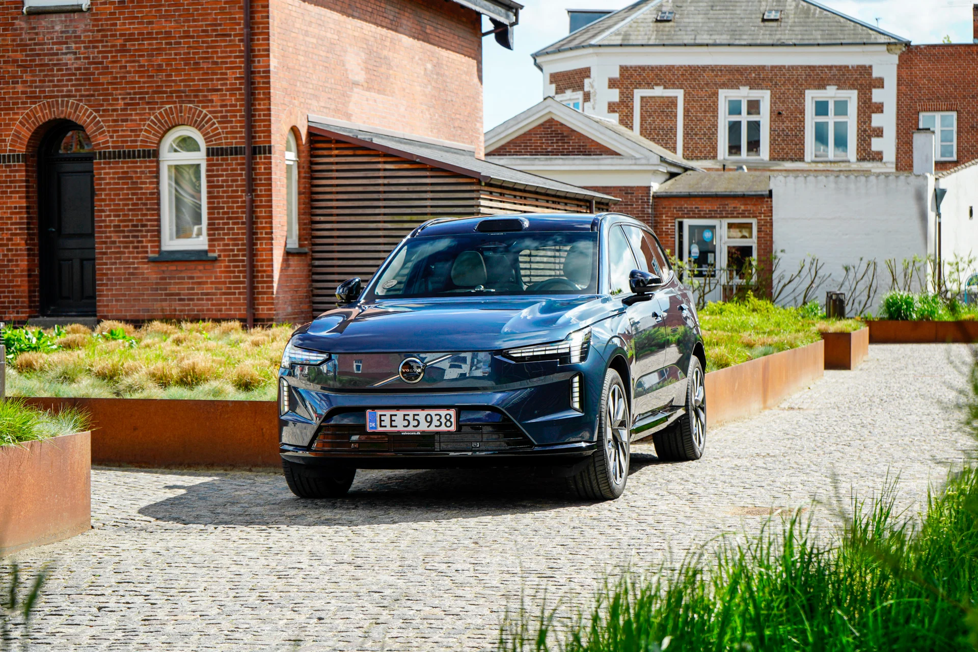 Test: Volvo EX90 er en tung drøm på strøm