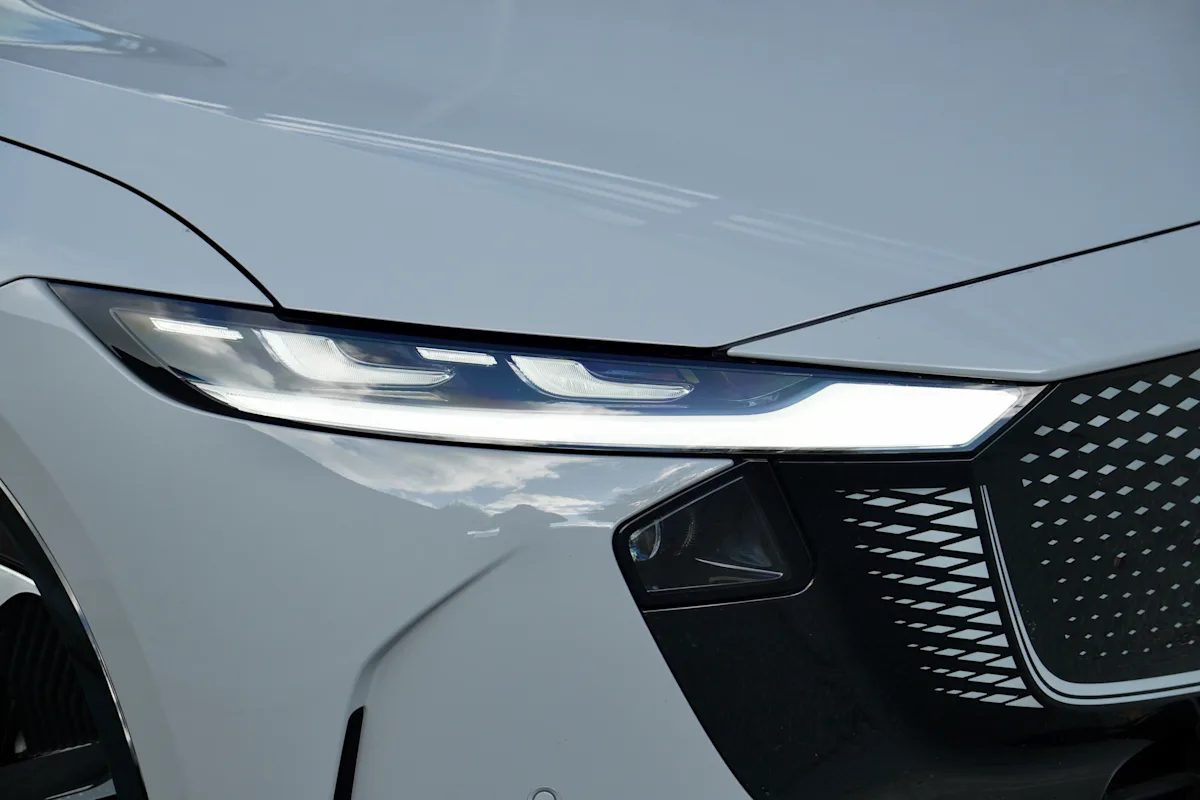 Stortest: Mazda 6e kommer i kløerne på Tesla Model 3 og VW ID.7