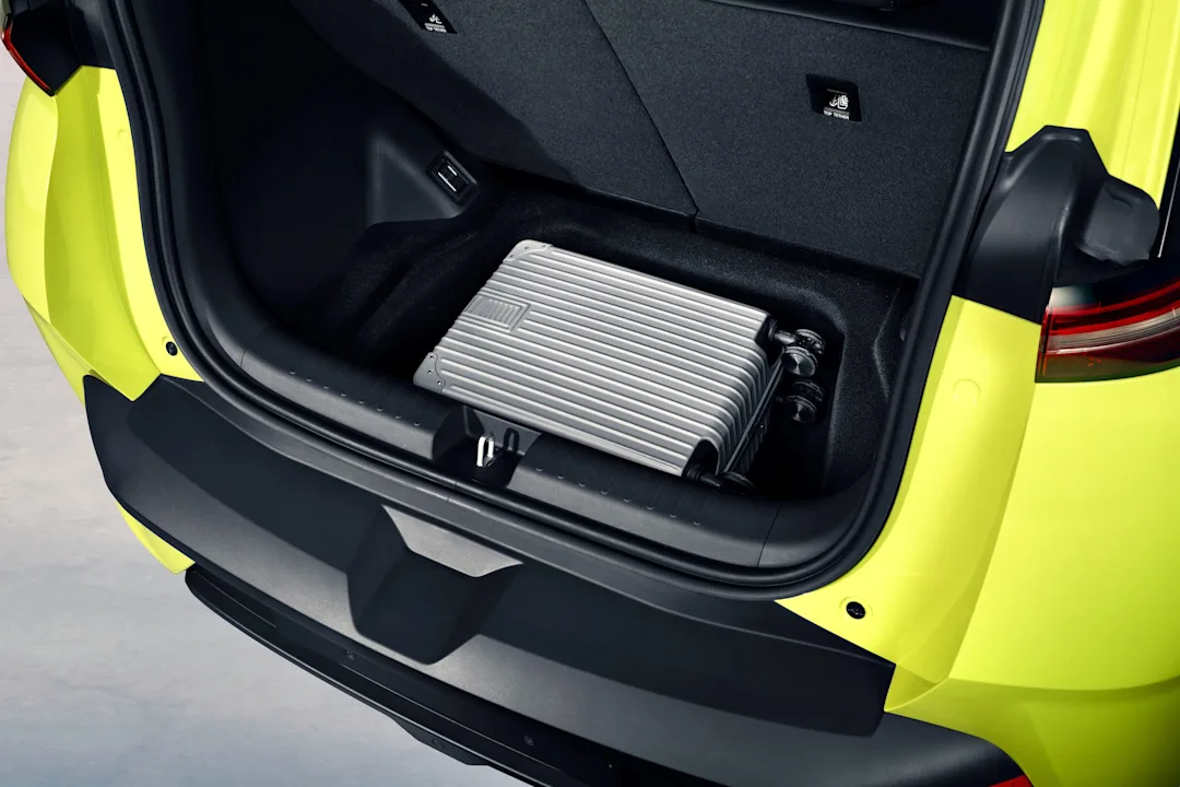 BYD Dolphin Surf er Danmarks billigste elbil - se priser og udstyr her