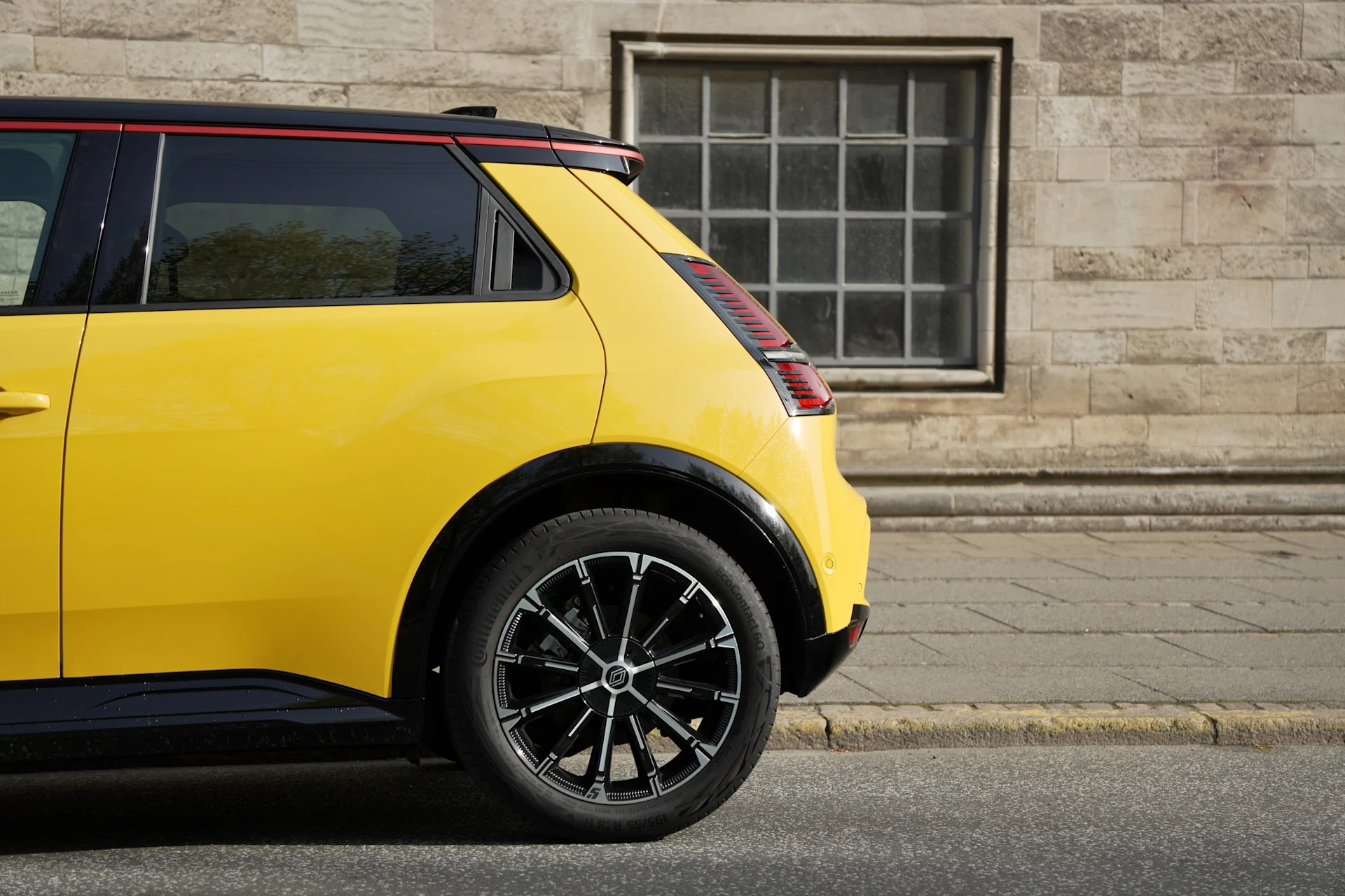Test: Renault 5 E-Tech er klart den bedste elektriske minibil