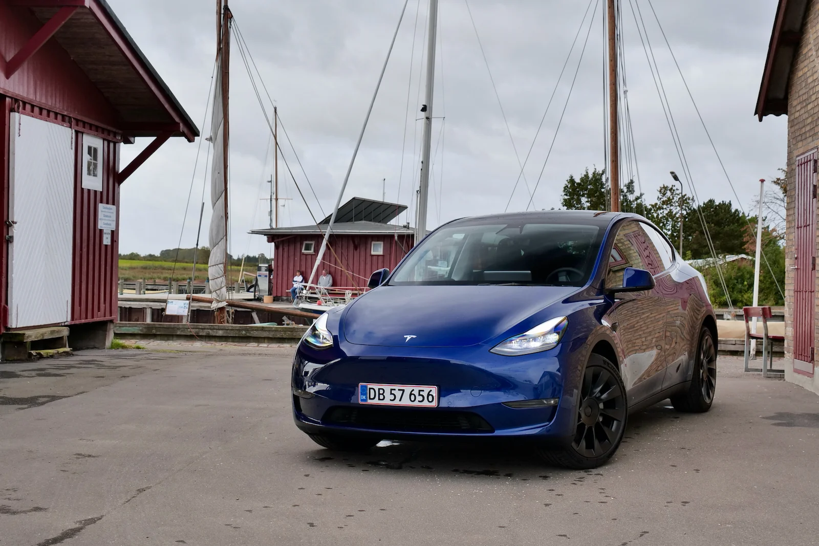 TEST: Tesla Model Y slår hårdt ud efter konkurrenterne