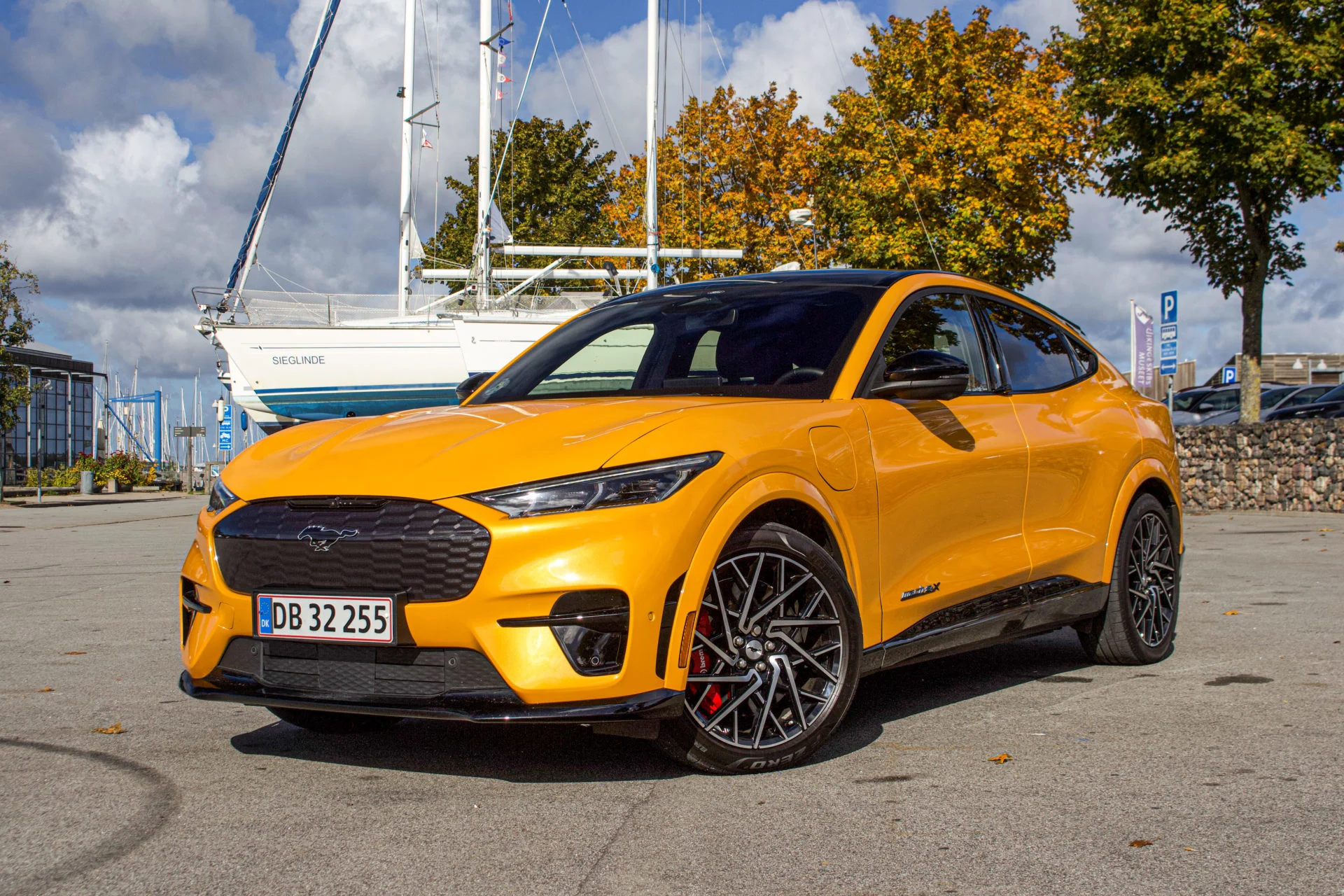 Fords første elbil på VW-platform er tæt på premiere - Bilbasen Blog