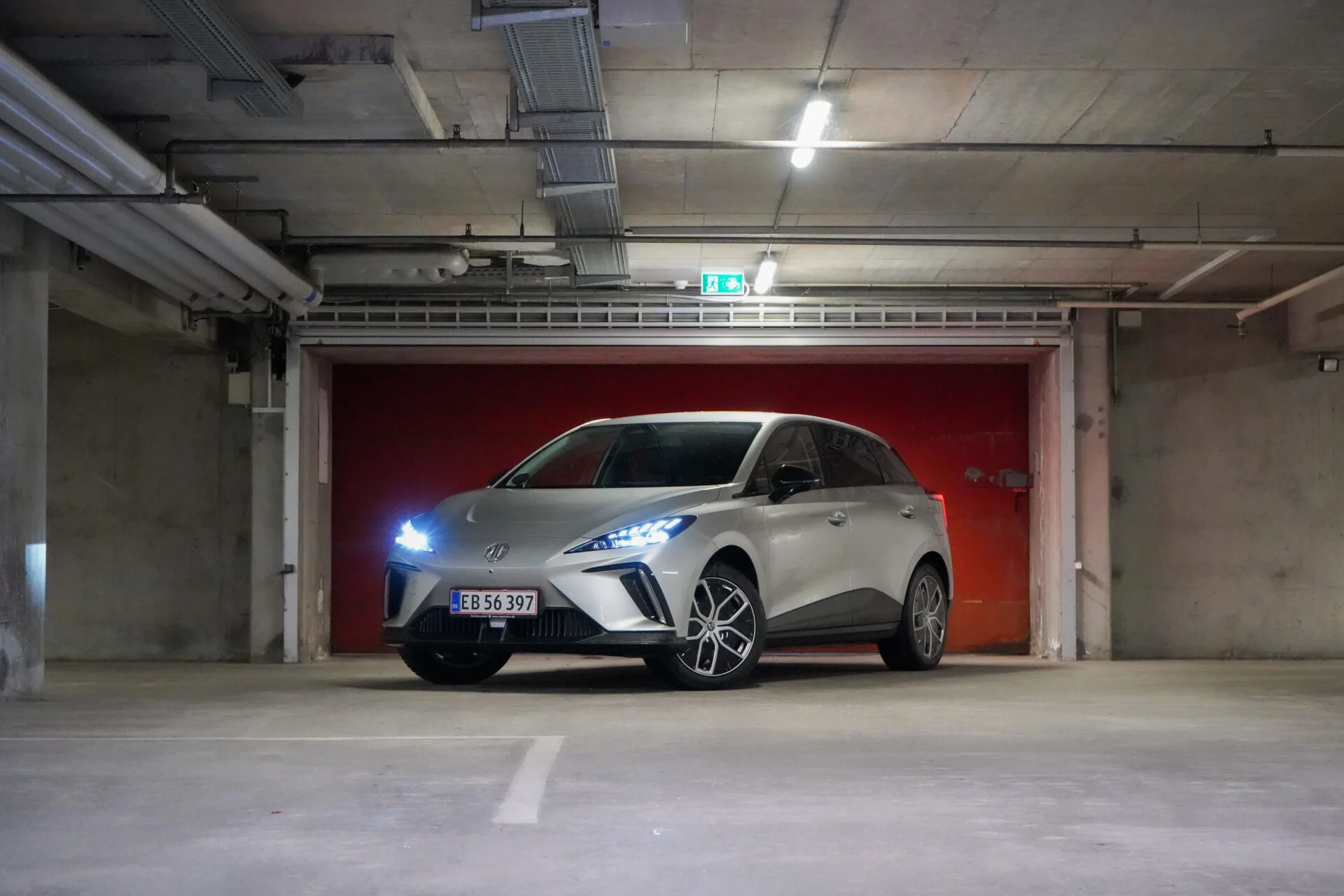 Test: Velkørende MG4 kan ikke længere være med - Bilbasen Blog