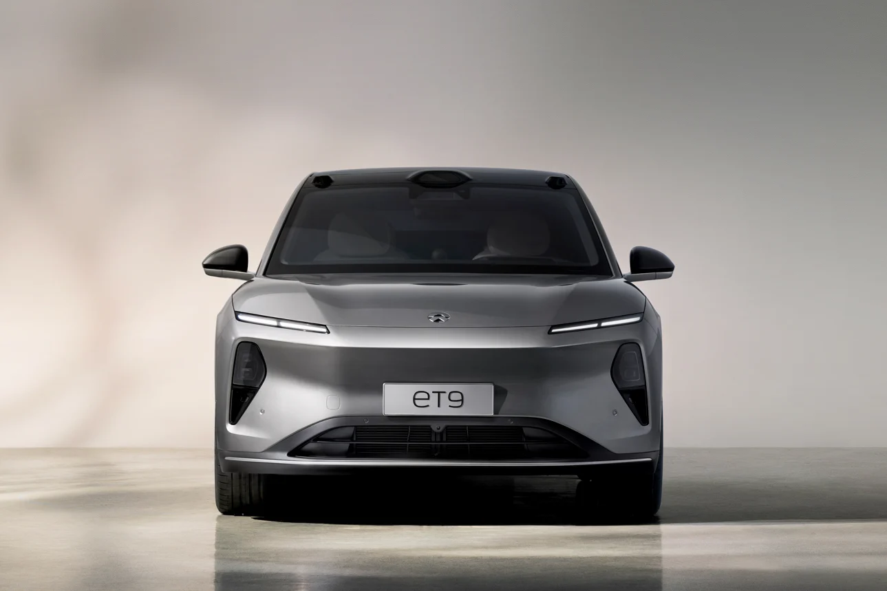 Nio ET9 er et flagskib med 600 kW-opladning - Bilbasen Blog