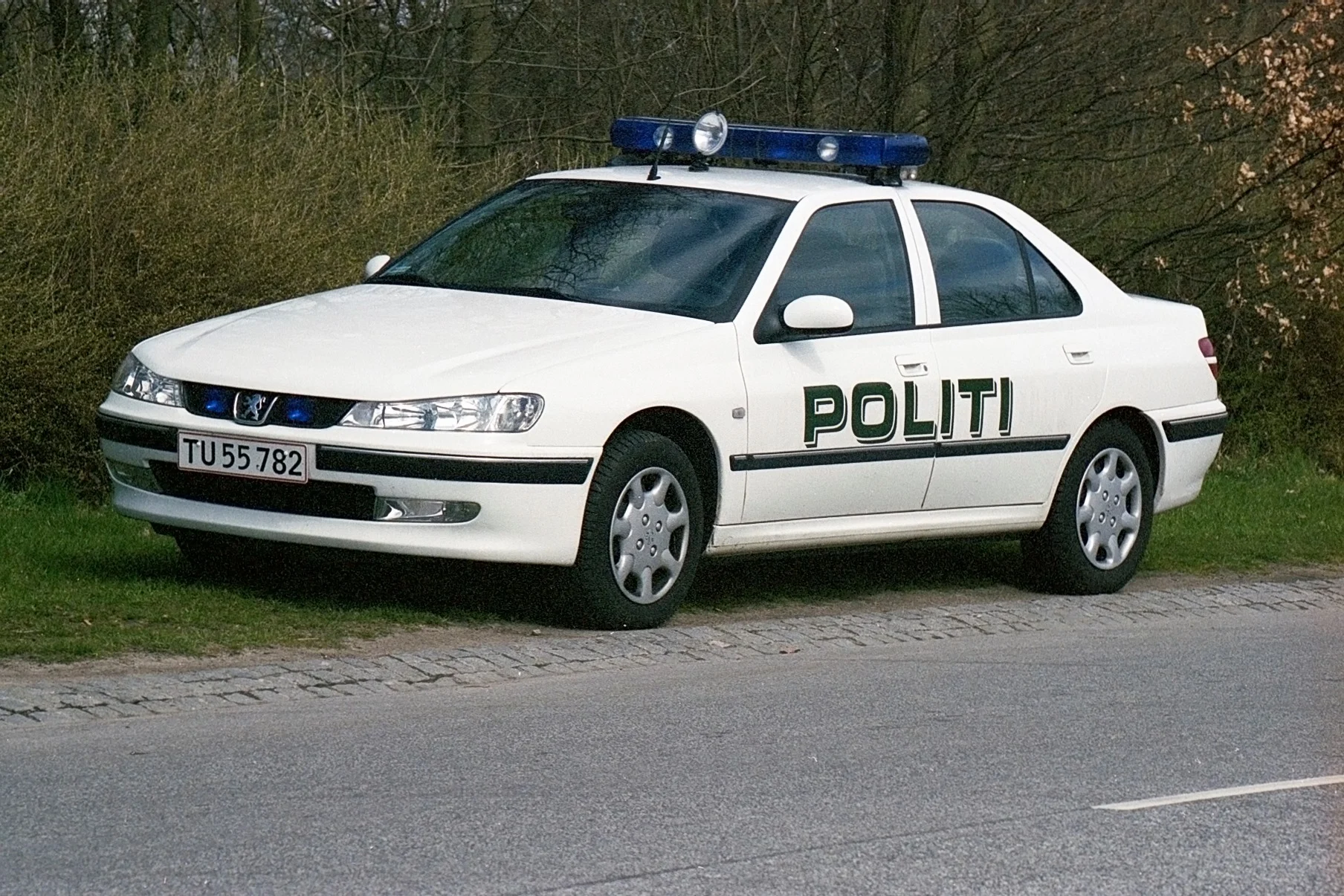 Før VW: Hvilken politibil vil du mindst sidde bag i? - Bilbasen Blog