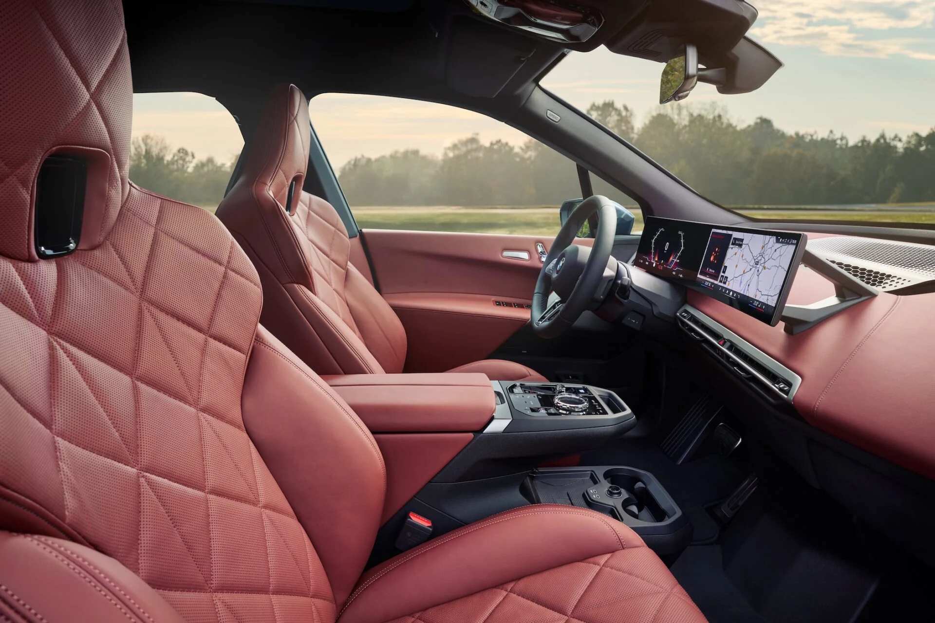BMW iX-facelift med lavere priser og mere rækkevidde - Bilbasen Blog