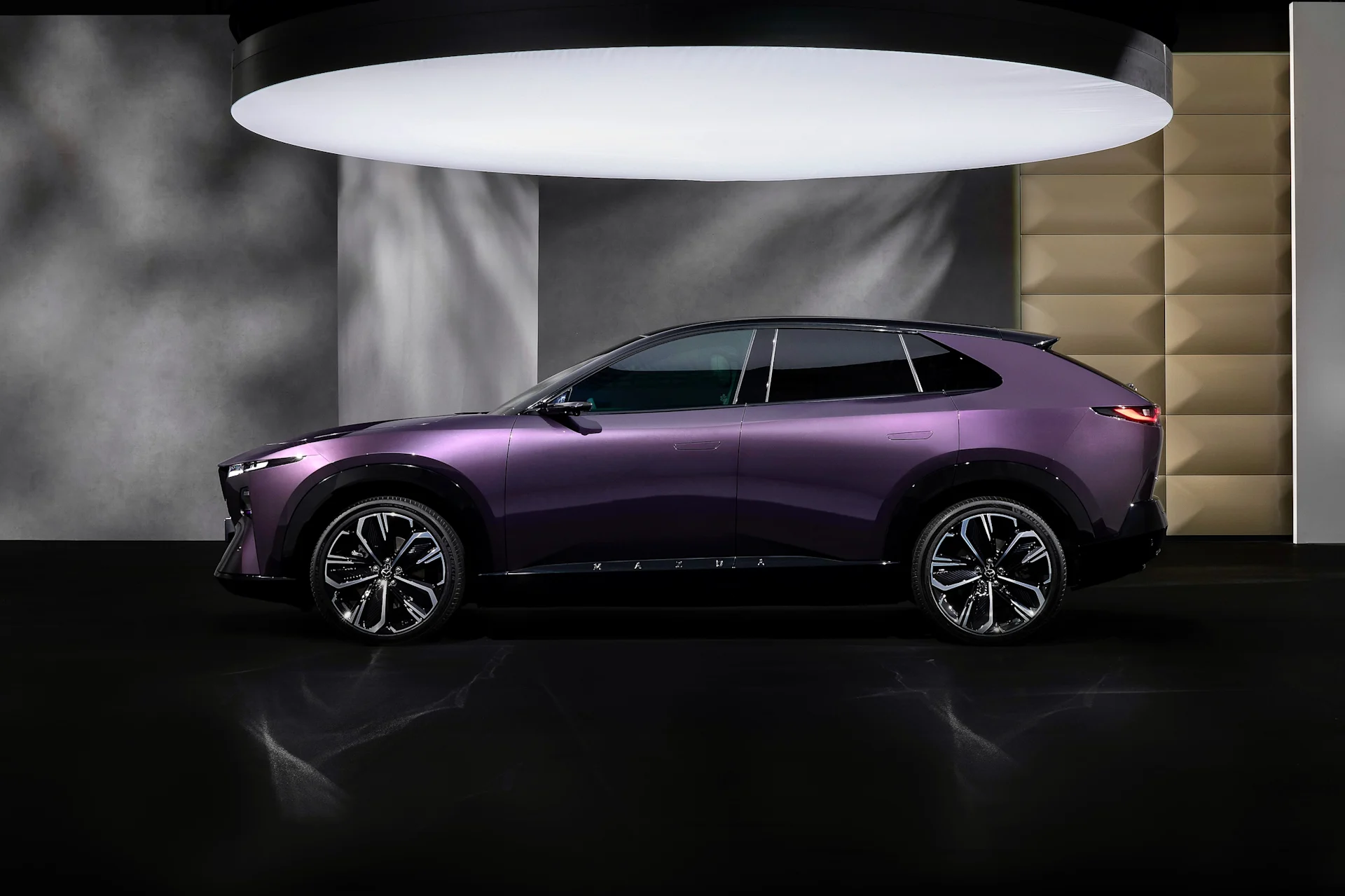 Mazda CX-6e: smuk elektrisk crossover fra Kina med skuffende rækkevidde