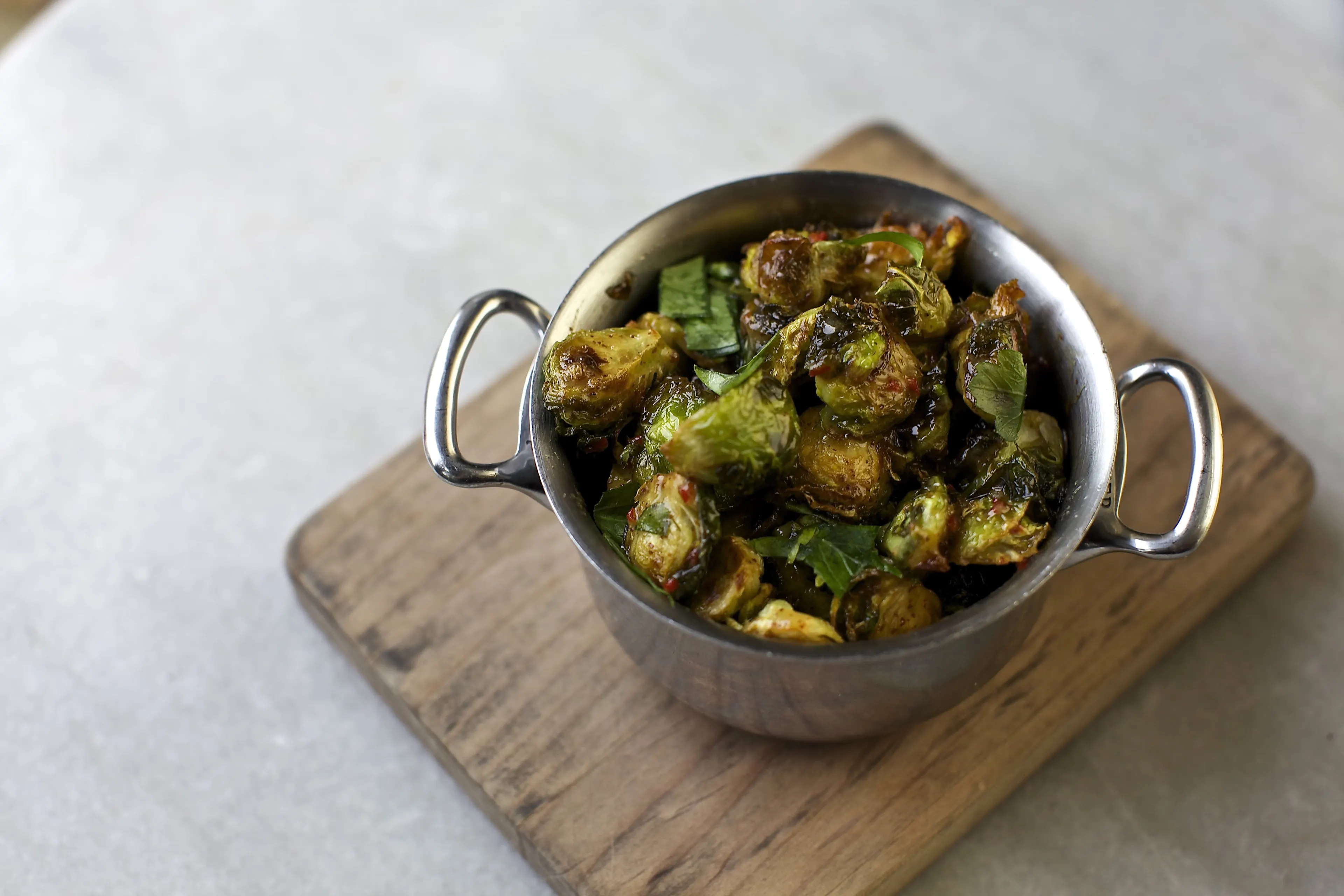 Crispy Fried Brussels Sprouts to Pair with Guinness | Guinness® ES