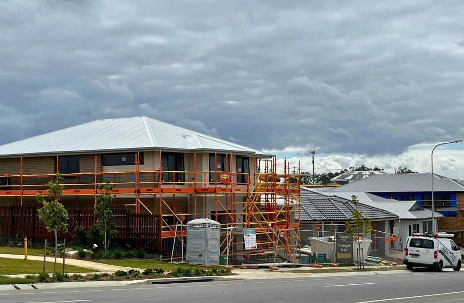 Residential Building Work Flat as Labour Woes Drag On | The Urban Developer