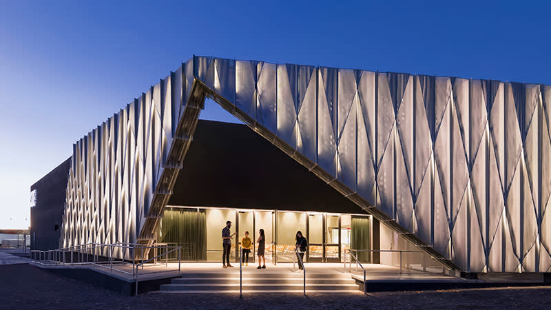How to De-Risk Specialty Architecture and Facades from Day One | The ...