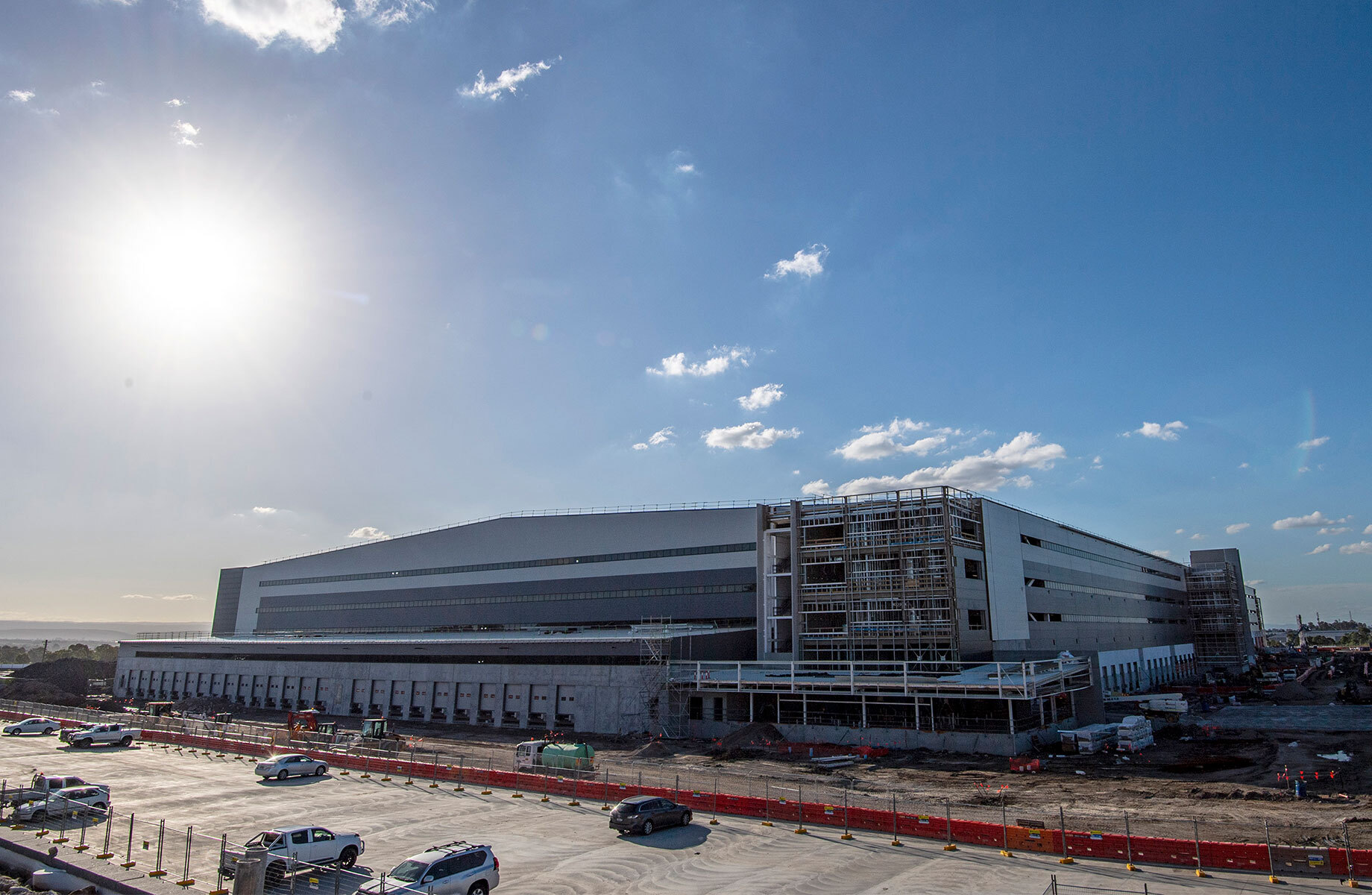 Amazon Australia’s Robotic Warehouse on Track | The Urban Developer