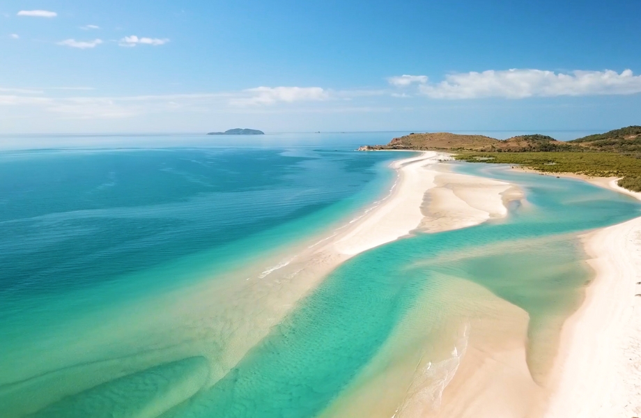 Queensland ‘Surf and Turf’ Island Comes to Market | The Urban Developer