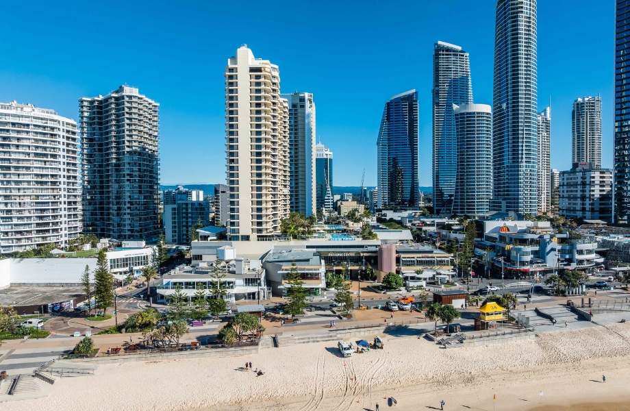 Beachfront Surfers Paradise Hotel, Retail Asset on Market | The Urban ...