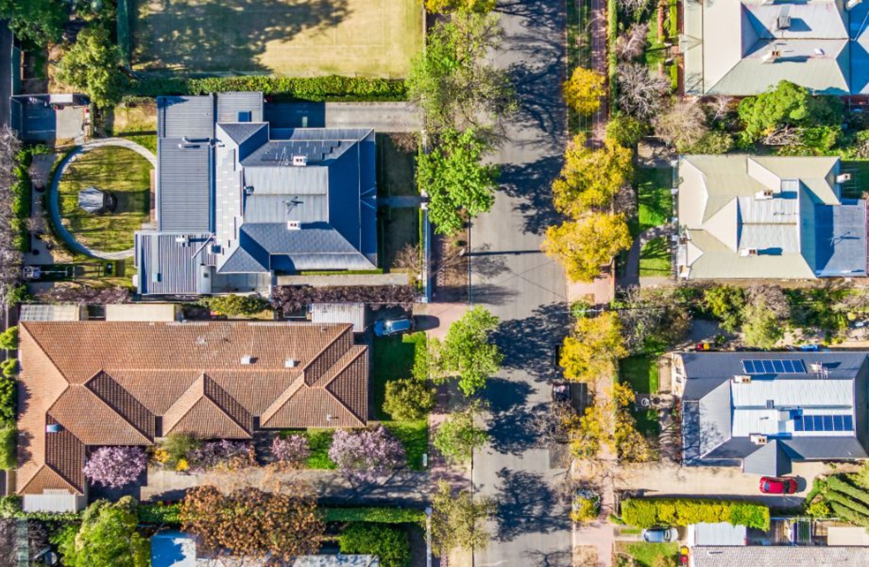 New Housing Loans Slump for 11th Straight Month | The Urban Developer