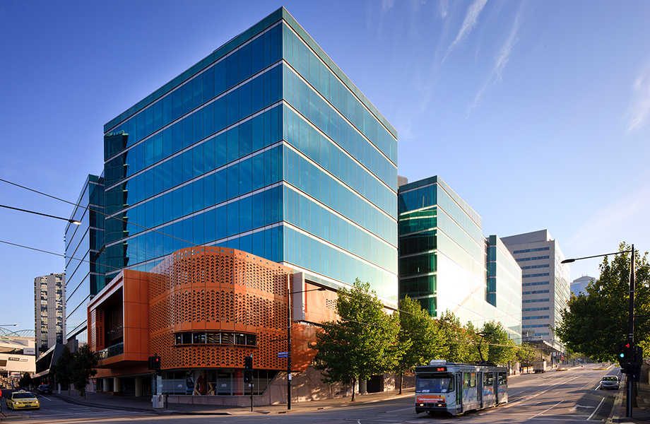 GPT Offloads Docklands Office Tower for $383m | The Urban Developer